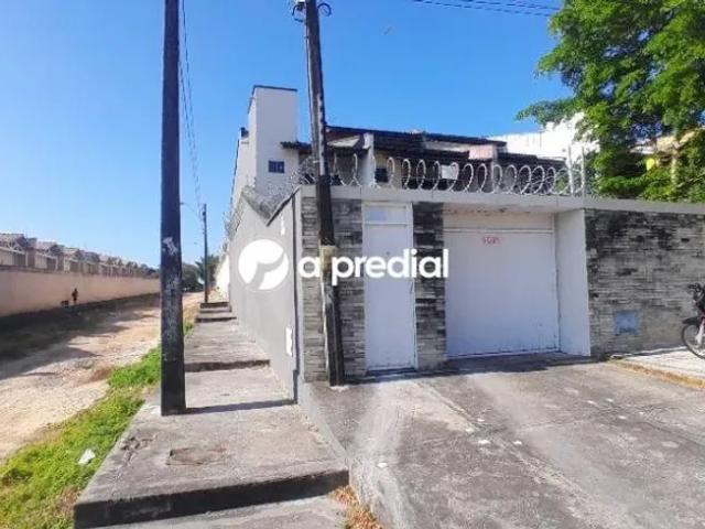 Locação de Casas / Padrão na cidade de Fortaleza