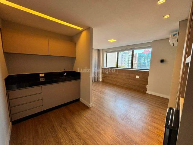 Locação de apartamento de 1 quarto, 23m² no bairro Lourdes