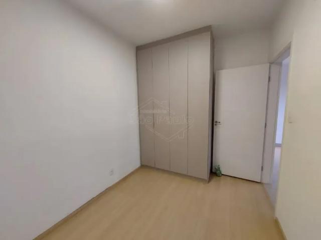 Locação de Apartamentos / Padrão na cidade de Araraquara