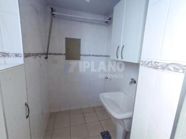 Locação de Apartamentos / Padrão na cidade de São Carlos