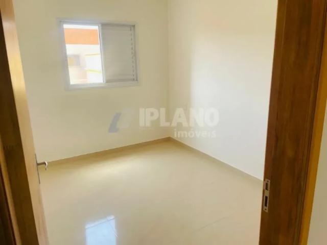 Locação de Apartamentos / Padrão na cidade de São Carlos