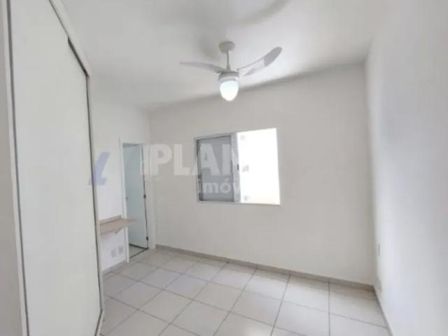 Locação de Apartamentos / Padrão na cidade de São Carlos