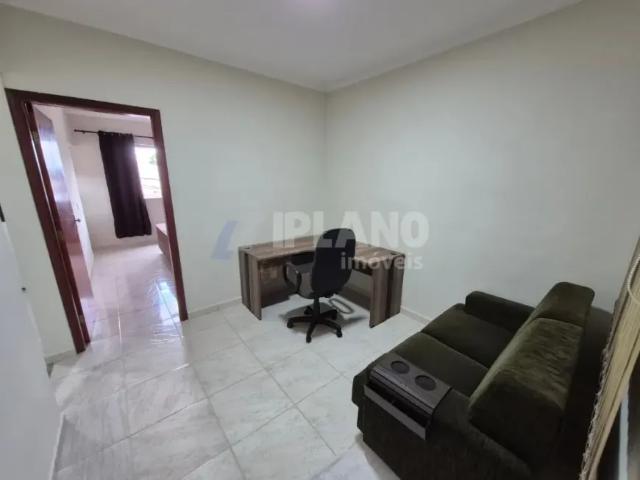 Locação de Apartamentos / Padrão na cidade de São Carlos
