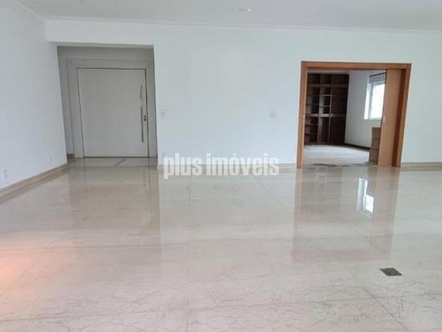 locação Itaim 500m² util Suites 7 vagas