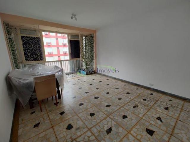 Locação ou Venda de apartamento amplo a 1 quadra da praia na Aparecida 2 dormitórios e 90 m² San