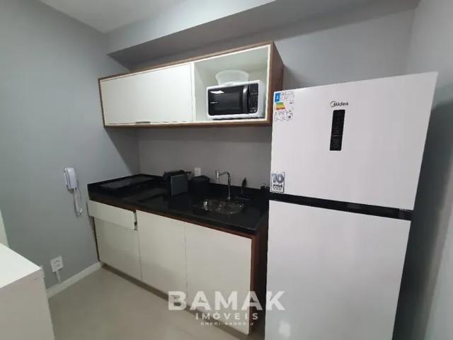Locação ou venda mobiliado 28 m2 Próx Metrô Ana Rosa São Paulo SP