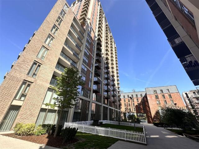 Local Crescent, Block C, Hulme Street, Salford M5, 2 bed flat to rent, £1,500 pcm | PrimeLocation