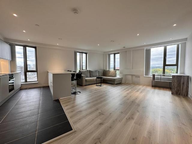 Local Crescent, Block C, Hulme. 2 bed apartment to rent £1,550 pcm £358 pw
