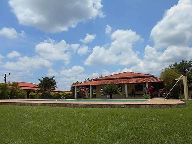 LOCAL ESPECIAL PARA FAMILIARES. COMPLETO PARA LAZER