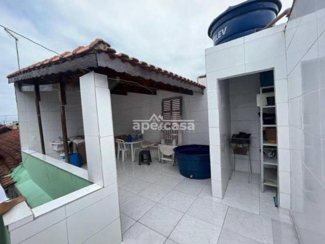 Localizada em um bairro tranquilo maracanã