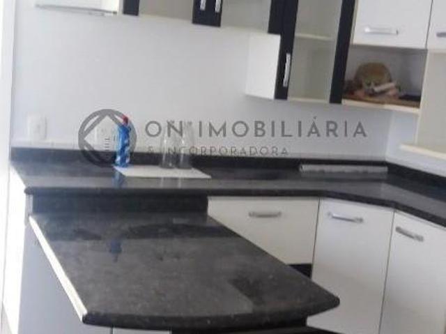 Localizado no km 26,5 da Rodovia Raposo Tavares, na Avenida José Giorgi, este apartamento está próxi