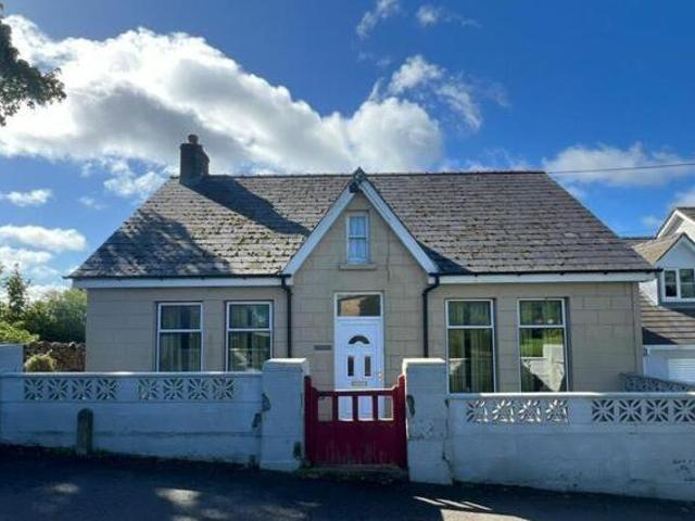 Locarno Bungalow, Llanover Road, 2 Bedroom Bungalow