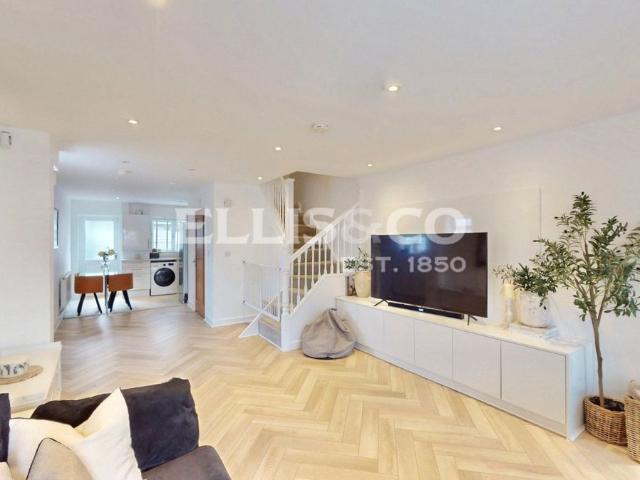 Locarno Road, Greenford UB6, 2 bed end terrace house to rent, £2,300 pcm | PrimeLocation