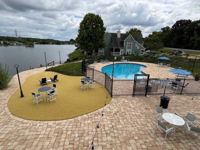 Loch Haven 2 Bedroom Apartment for Rent at 7938 Island Club Dr, Indianapolis, IN 46214 Key Meadows