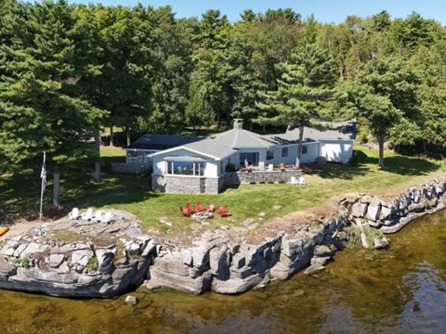 Loch Ln, Plattsburgh, Home For Sale