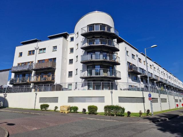 Lochburn Gardens, Glasgow G20, 1 bed flat to rent, £925 pcm | PrimeLocation