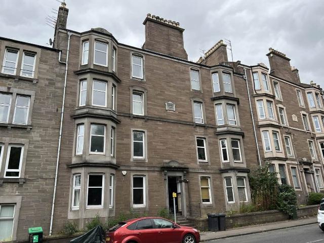 Lochee Road, Dundee DD2, 2 bed flat to rent, £800 pcm | PrimeLocation