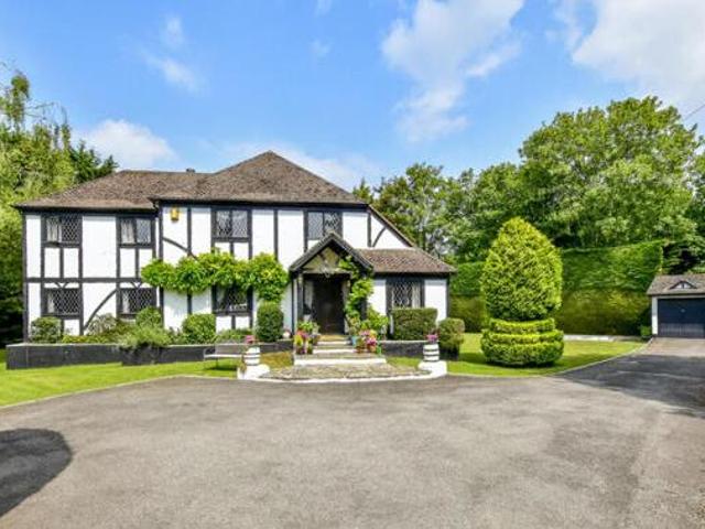 Lock Avenue Maidenhead, Berkshire, 4 Bedroom Detached