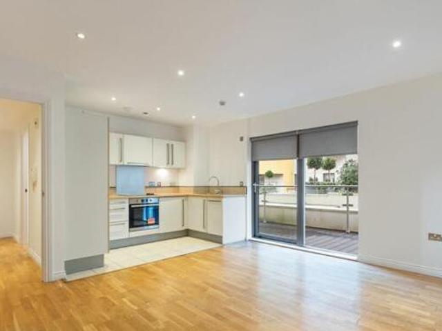 Lock House, Oval Road, 2 Bedroom Flat