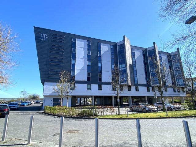 Lock, The Decks, Runcorn, 1 bedroom, Apartment