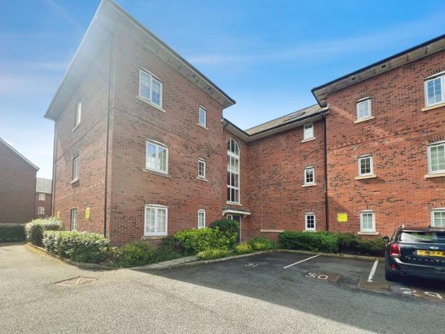 Lock View, Stoneclough, Radcliffe, Manchester M26, 2 bed flat to rent, £850 pcm | PrimeLocation