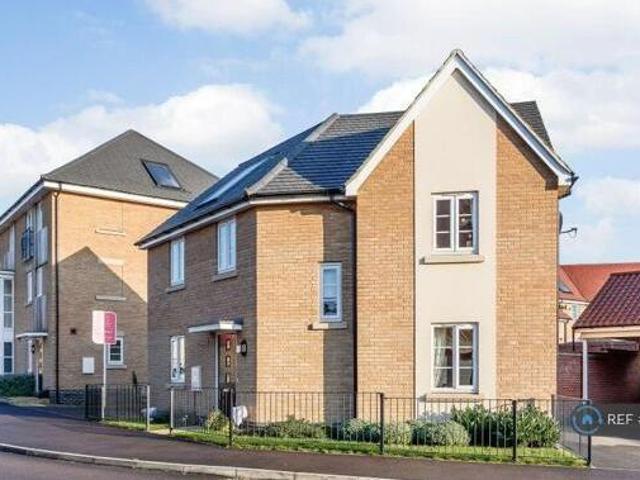 Lockgate Road, Northampton, 3 Bedroom Detached