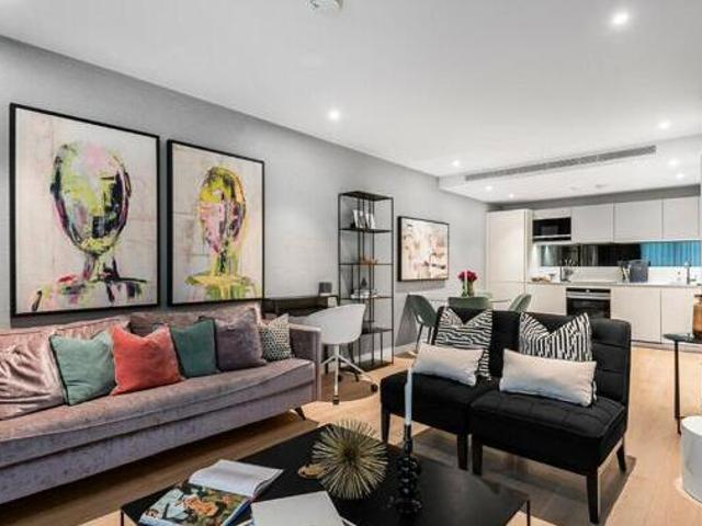 Lockgate Road, London, 2 Bedroom Flat