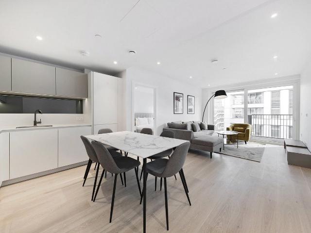 Lockgate Road, London SW6, 2 bed flat to rent, £3,727 pcm | PrimeLocation