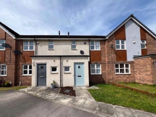 Lockfield, Runcorn WA7, 3 bed terraced house to rent, £1,000 pcm | PrimeLocation