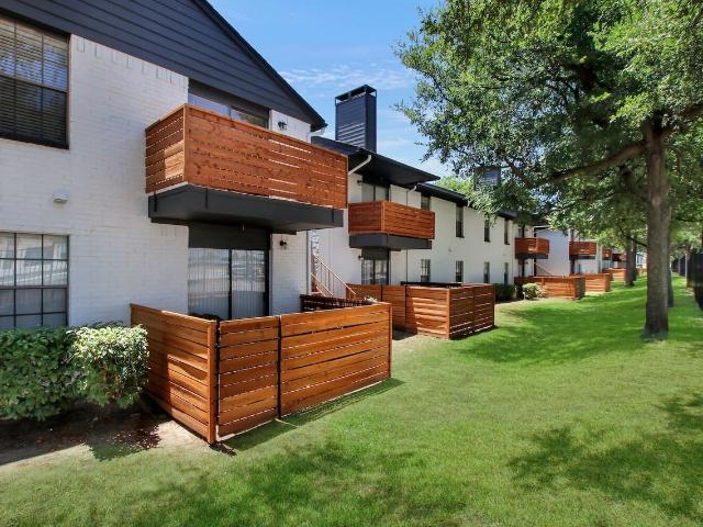 Lockhart Apartment 2 Bedroom Apartment for Rent at 933 W Cartwright Rd, Mesquite, TX 75149