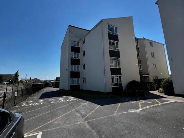 Locking Road, Weston Super Mare BS22, 1 bed flat to rent, £850 pcm | PrimeLocation