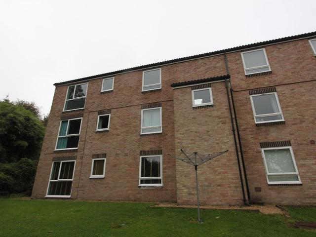 Lockington Avenue, Plymouth PL3, 2 bed flat to rent, £950 pcm | PrimeLocation