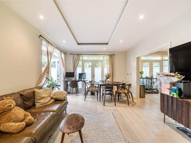 Lockwood House, Surbiton, Surrey, KT6
