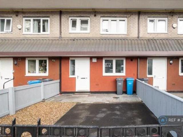 Lockton Close, Manchester, 3 Bedroom Maisonette