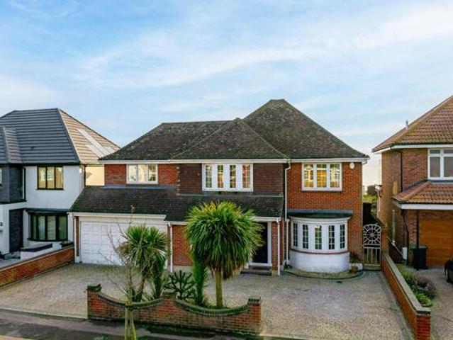 Lodwick, Southend on sea, 4 Bedroom Detached