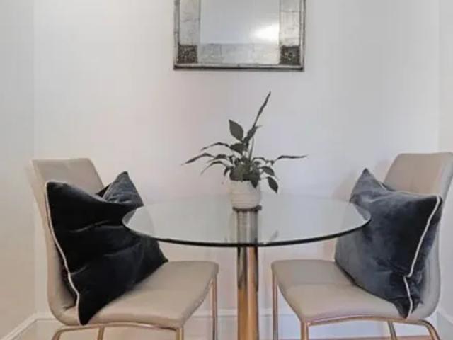 Lode Lane, Ulverley Green, B91 2HY, United Kingdom | 2 bed apartment for rent #142289645 | Rentberry