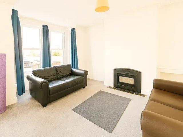 Loder Road, Brighton 4 bedroom house to rent