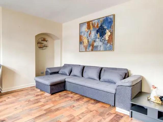Lodge Avenue, London, RM9 4QD, United Kingdom | 2 bed apartment for rent #160140647 | Rentberry