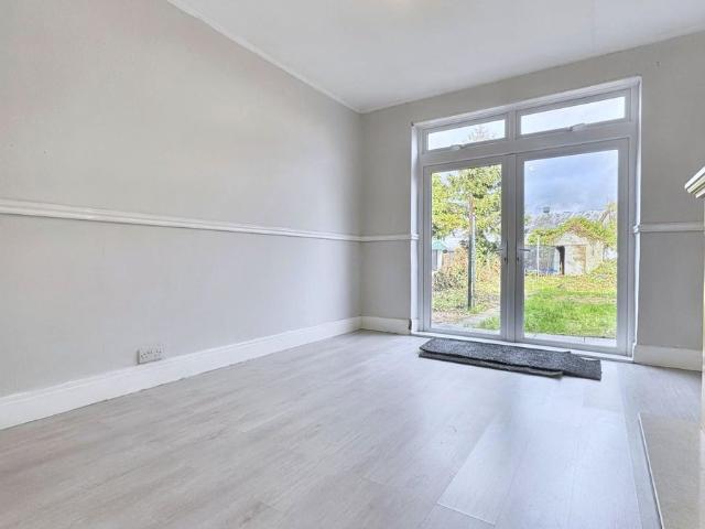 Lodge Causeway, Bristol BS16, 3 bed terraced house to rent, £1,800 pcm | PrimeLocation
