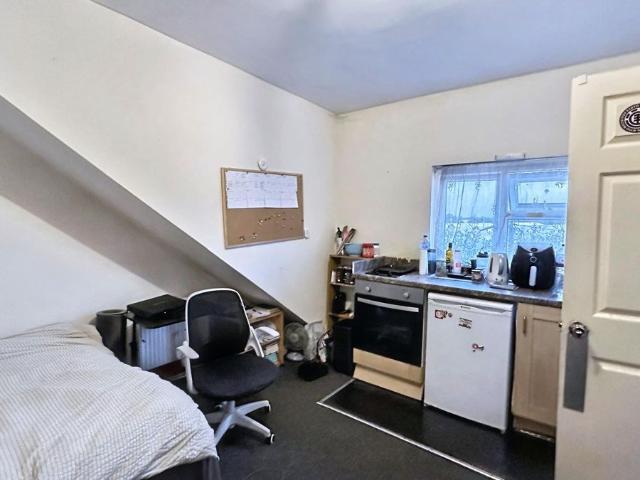 Lodge Causeway, Bristol BS16, 1 bed flat to rent, £875 pcm | PrimeLocation