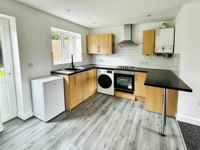 Lodge Court, Donnington, 2 Bedroom End