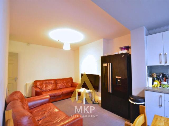 Lodge Hill Road, Selly Oak, Birmingham B29, 5 bed shared accommodation to rent, £442 pcm | PrimeLocation