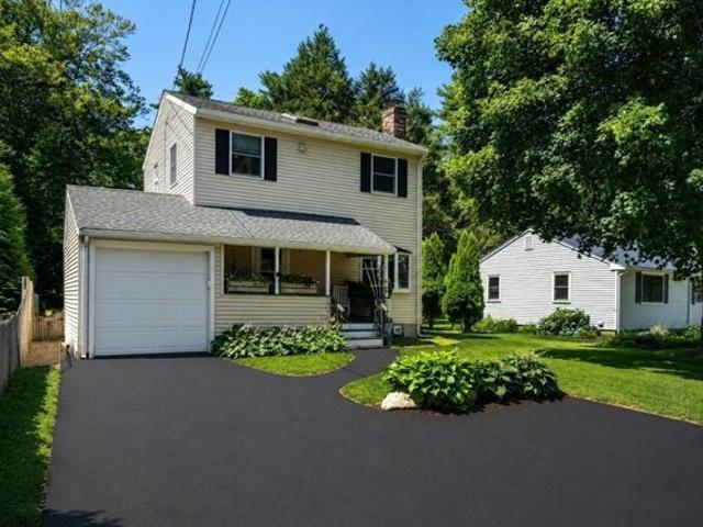 Lodge Rd, Wayland, Home For Sale