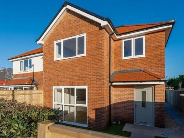Lodge Road, Lymington, 4 Bedroom Semi detached
