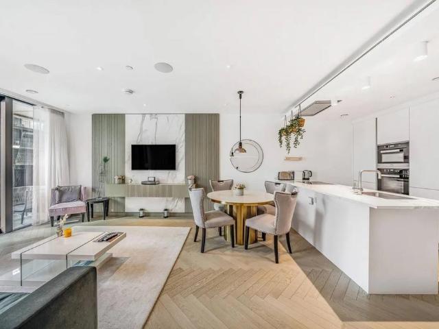 Lodge Road, London NW8 2 bed flat to rent £5,993 pcm £1,383 pw