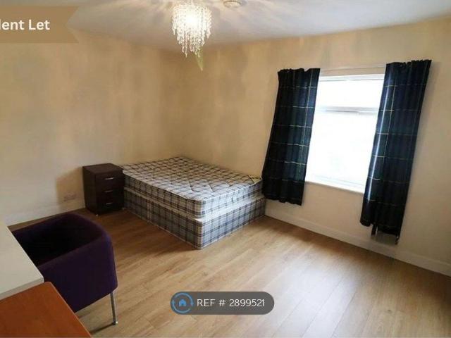 Lodge Road, Southampton SO14, 5 bed terraced house to rent, £2,500 pcm | PrimeLocation