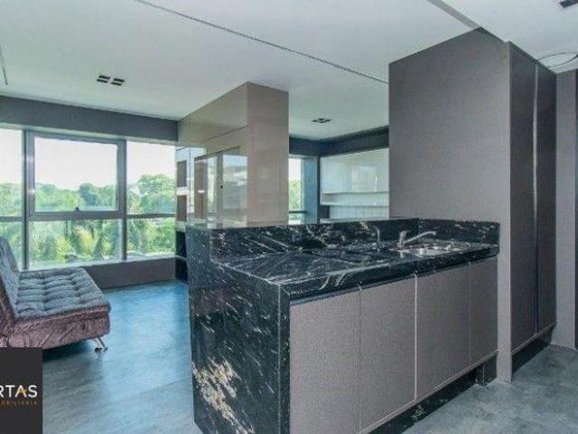LOFT MOBILIADO PARA VENDA NO BAIRRO PRAIA DE BELAS 41M² DE ÁREA PRIVATIVA 01