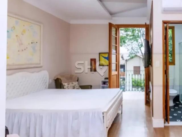 Loft na Pompéia 2 dormitórios 1 vaga reformada