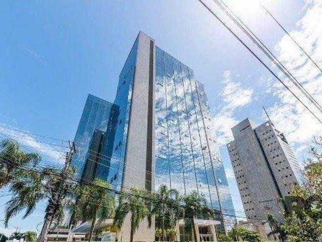 Loft no Tren City andar alto