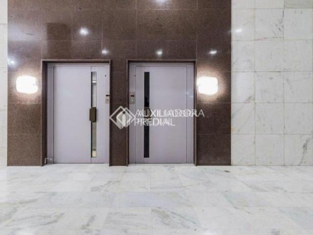 Loft amplo próximo Santa Casa, UFRGS